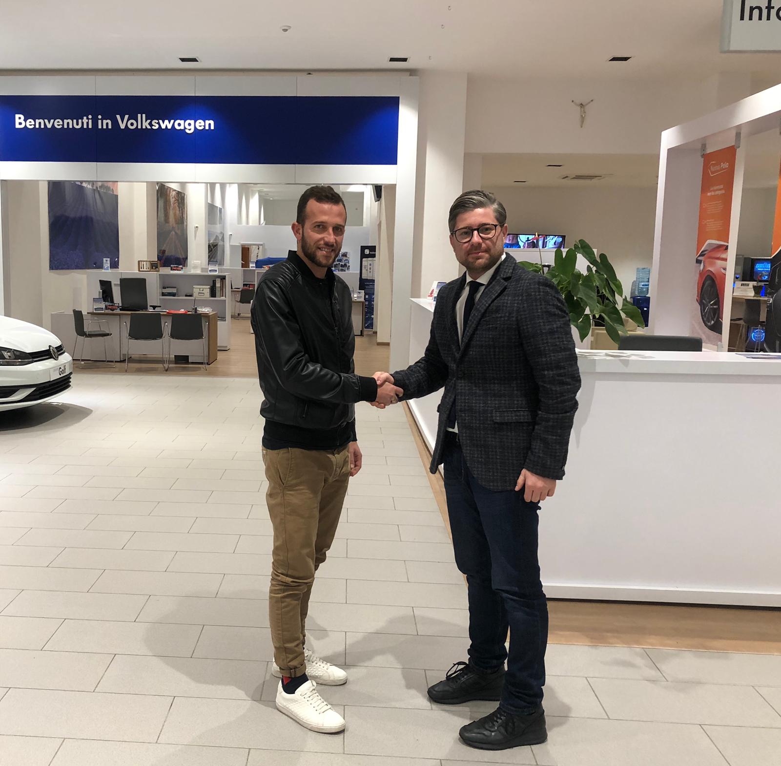 Calcio Messina. Ingaggiato il centrocampista Pirrone ('86) - video ...