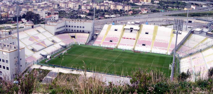Stadio "Franco Scoglio" | Habemus bando: le domande entro il 30 ...