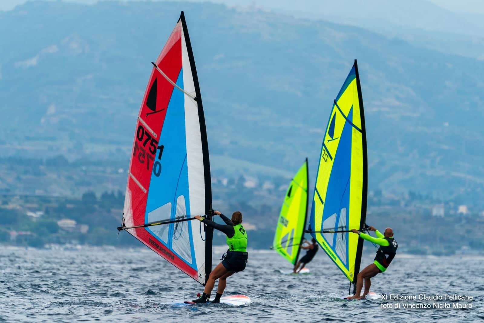 WINDSURF DELLO STRETTO - A settembre torna il Memorial "Trofeo Claudio ...