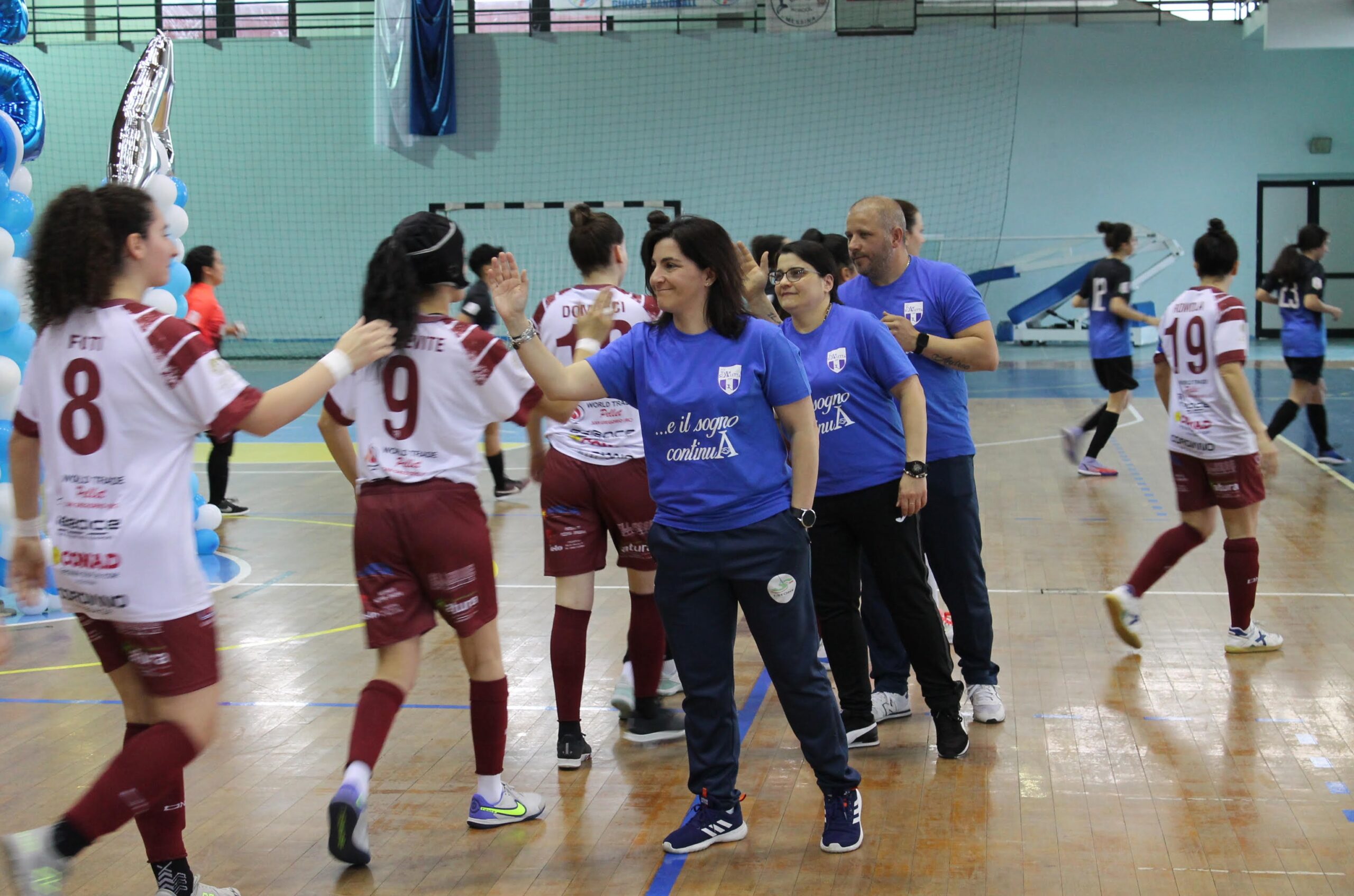 CALCIO a5 A2 F. Il Team Scaletta chiude la stagione festeggiando coi ...